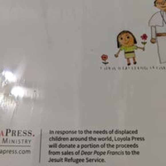 Scholastic | Accessories | Dear Pope Francis The Pope Answers Letters ...